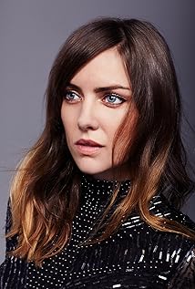 Jessica Stroup - IMDb