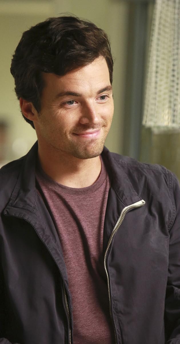 Ian Harding - IMDb